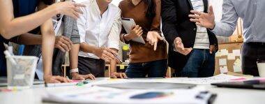 12 Examples Of Difficult Situations At Work [Plus Solution Tips]